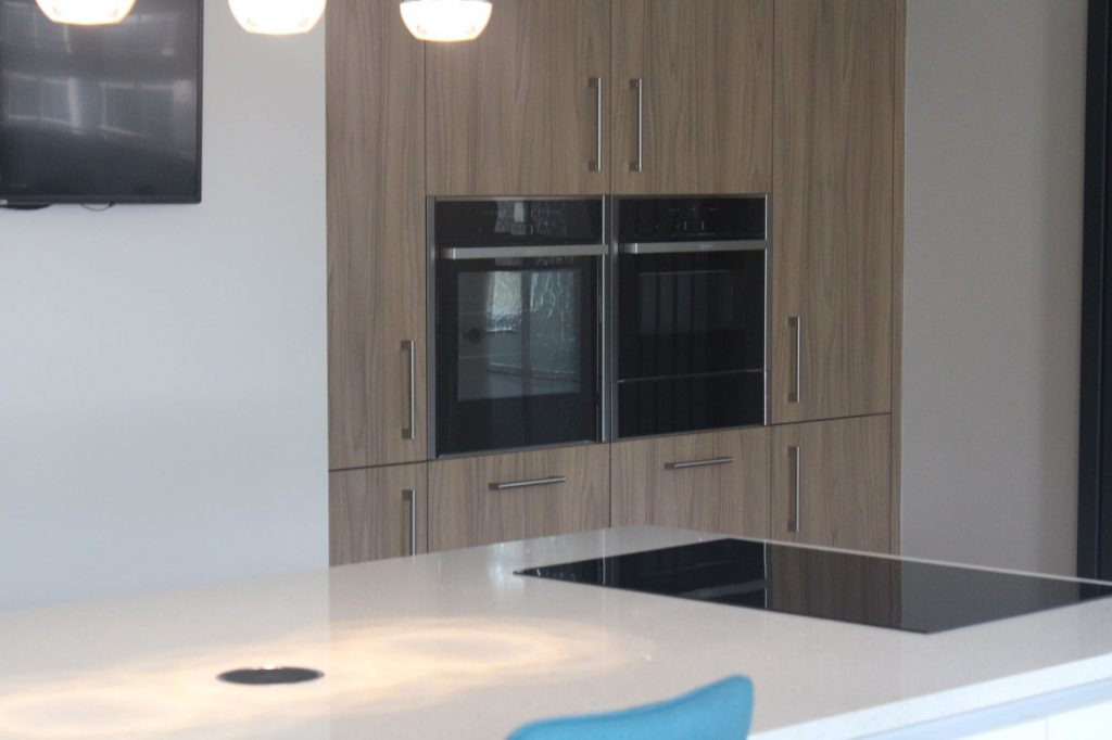 Gloss Cream & Natural Milano Two Tone Handless Rail - Kitchen Creations ...